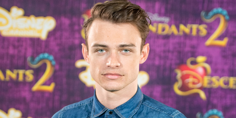 Thomas Doherty Shares ‘High Strung Free Dance’ Italian Poster With Fans ...