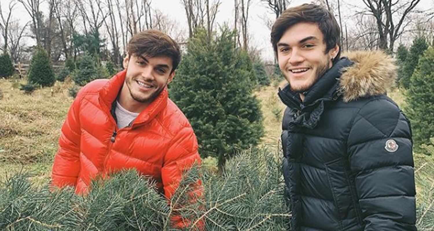Ethan & Grayson Dolan Get Into The Holiday Spirit | Dolan Twins, Ethan ...