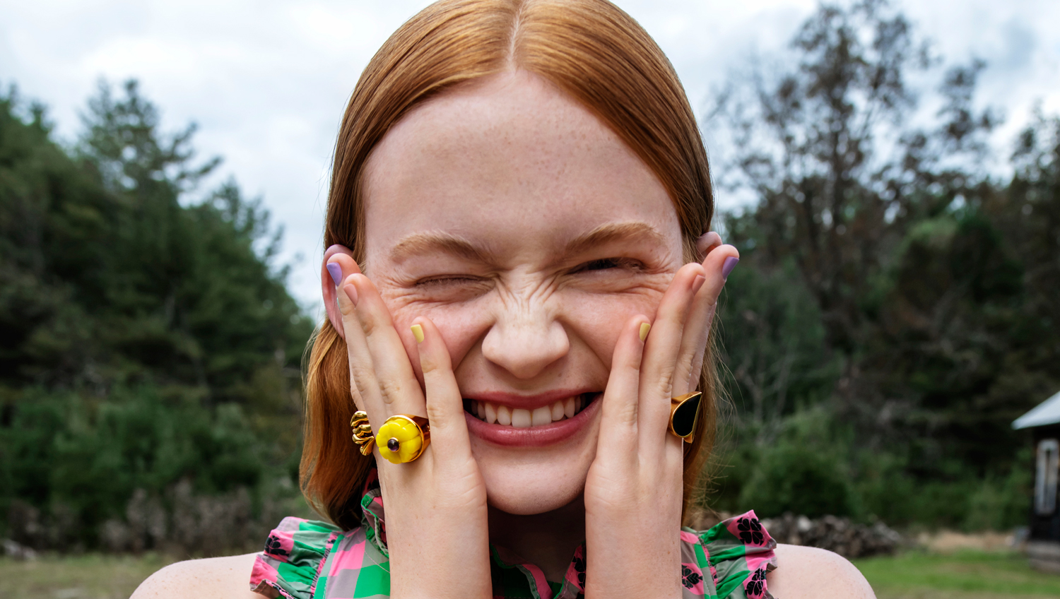 Sadie Sink Has a Girls’ Weekend Away for Kate Spade’s New Campaign ...