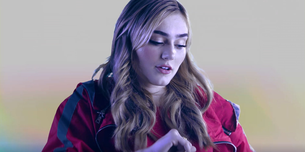 Watch Exclusive Sneak Peek Of Meg Donnelly’s ‘Digital Love’ Music Video ...