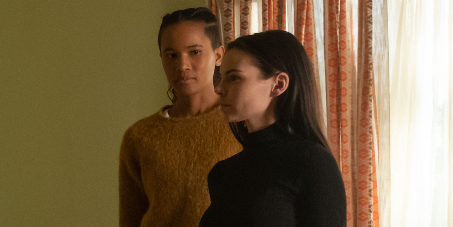 Ryn & Cami Meet Nicole on Tonight’s All New ‘Siren’ | Siren | Just ...