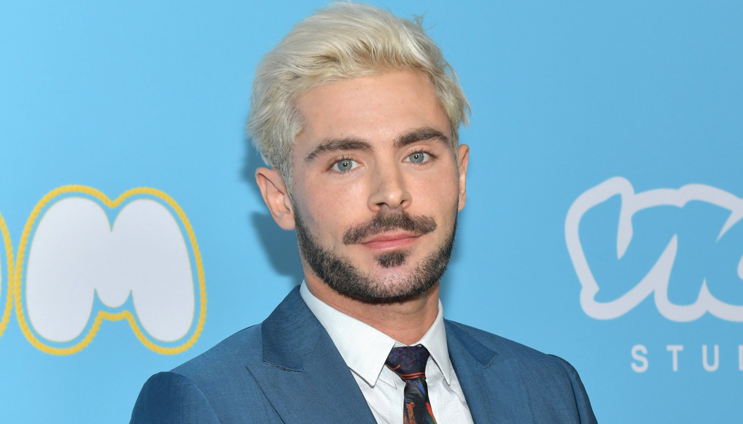 Zac Efron Shows Off Blonde Hair at ‘Beach Bum’ Premiere | Isla Fisher ...