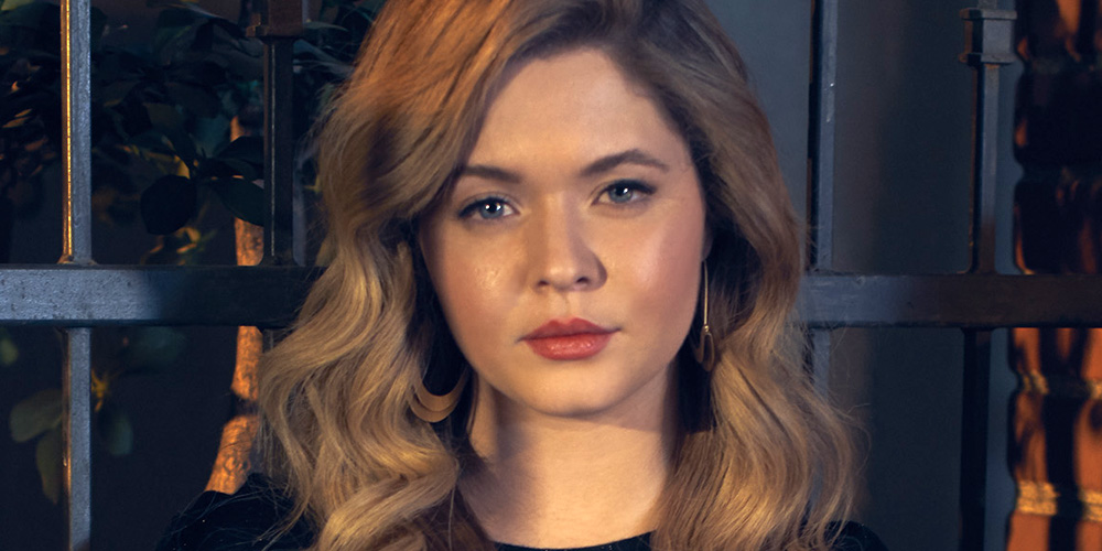 Sasha Pieterse Responds to Perfectionists ‘Fans’ Who Are Attacking Her ...
