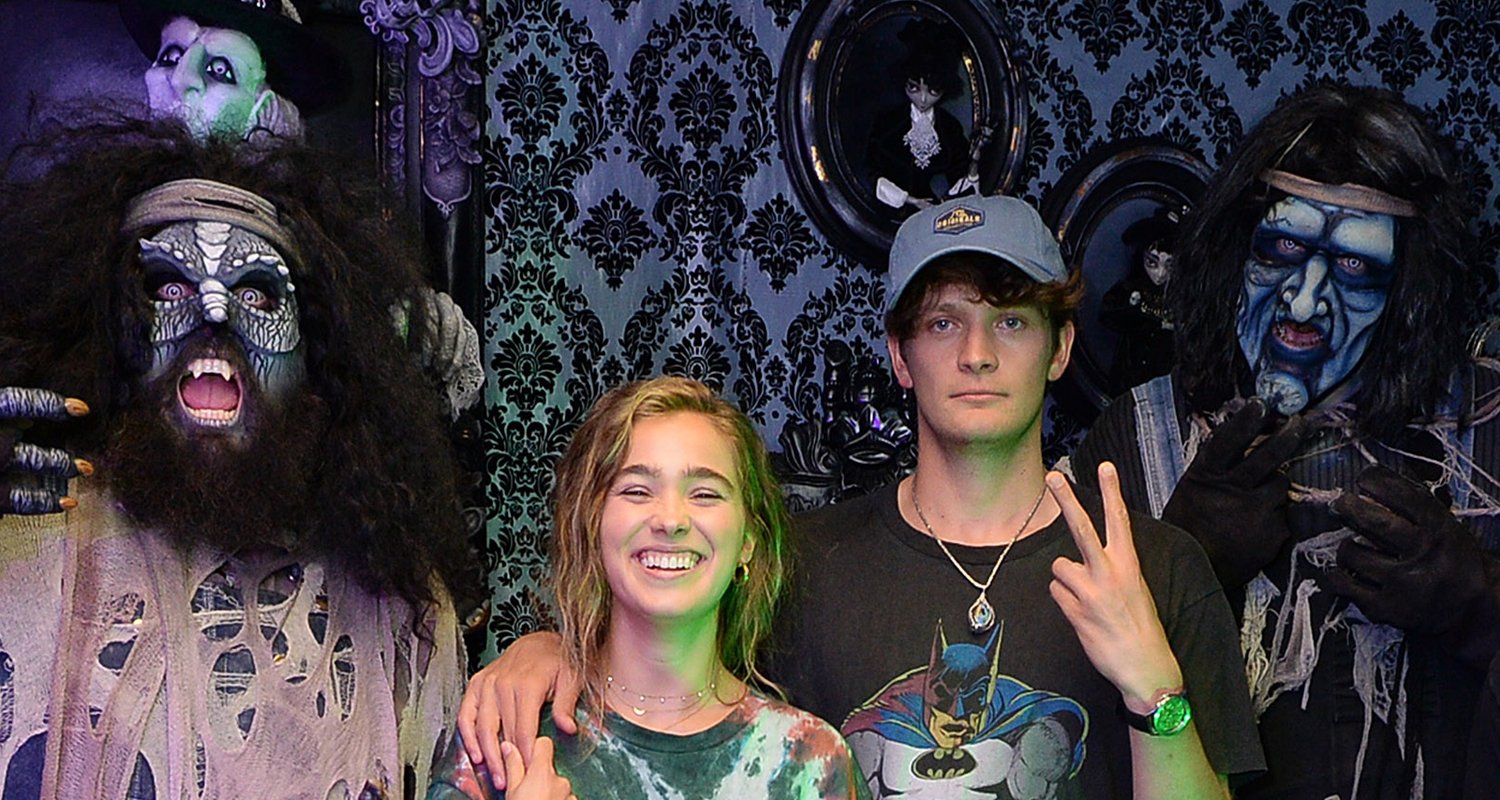 Haley Lu Richardson & Brett Dier Make New Friends at Knott’s Scary Farm ...