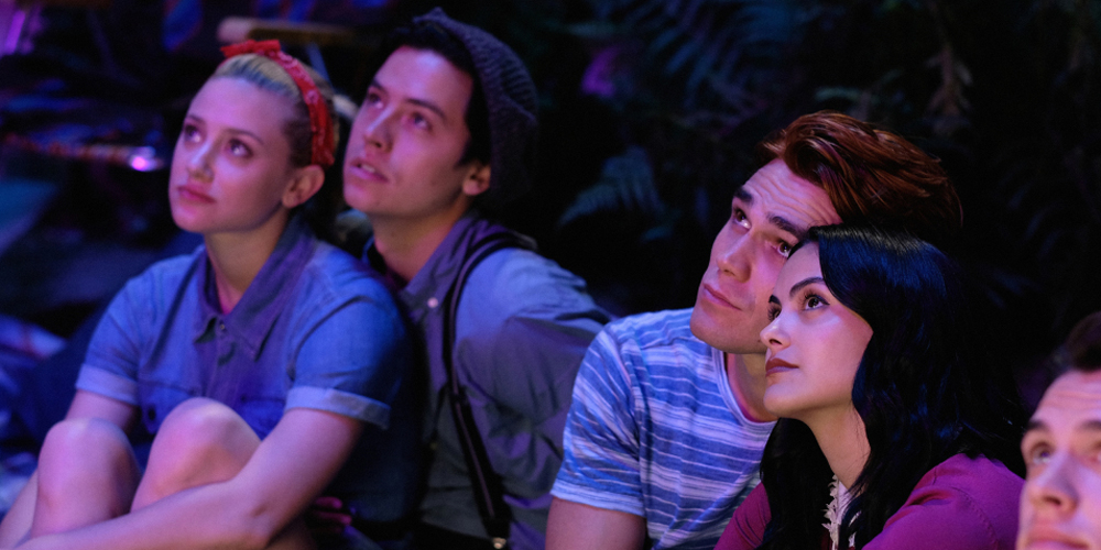 Archie, Veronica, Betty & Jughead Ring In Senior Year in ‘Riverdale ...