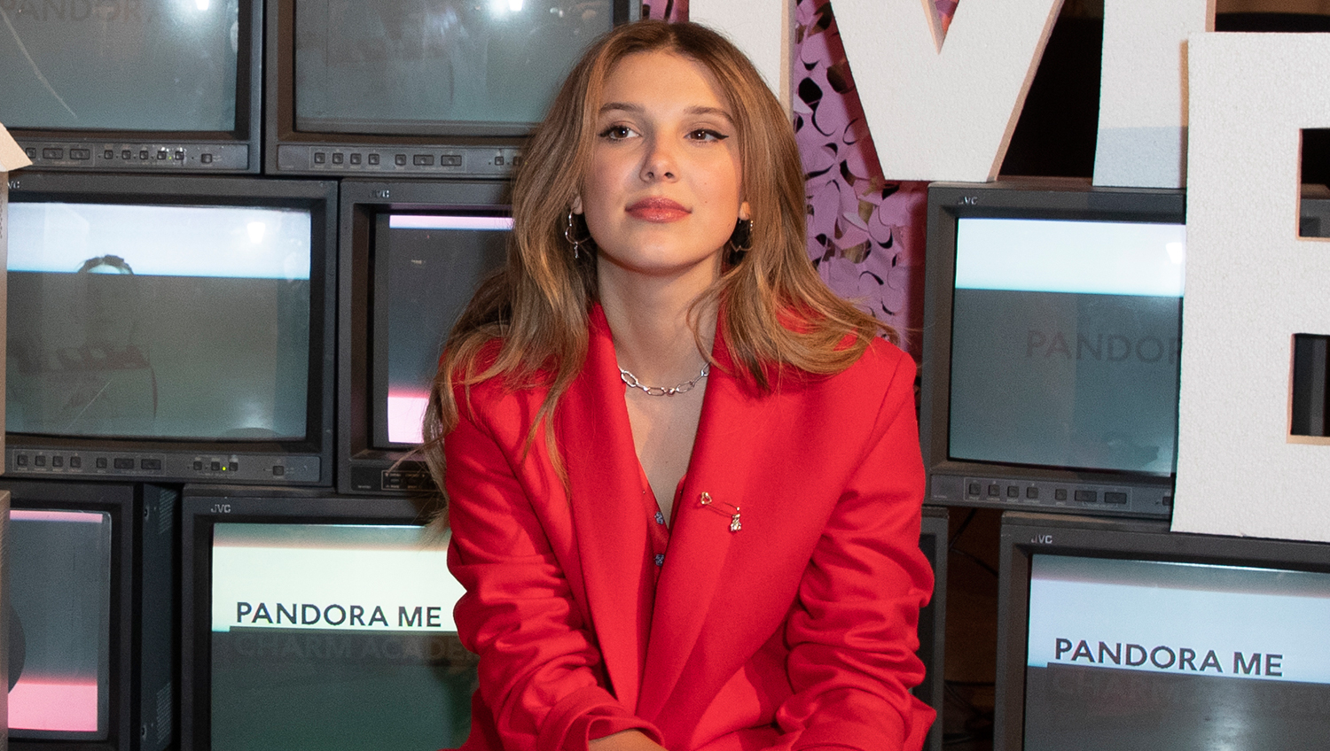 Millie Bobby Brown’s Go-To Form of Relaxtion: ‘Friends’ on TV! | Millie ...