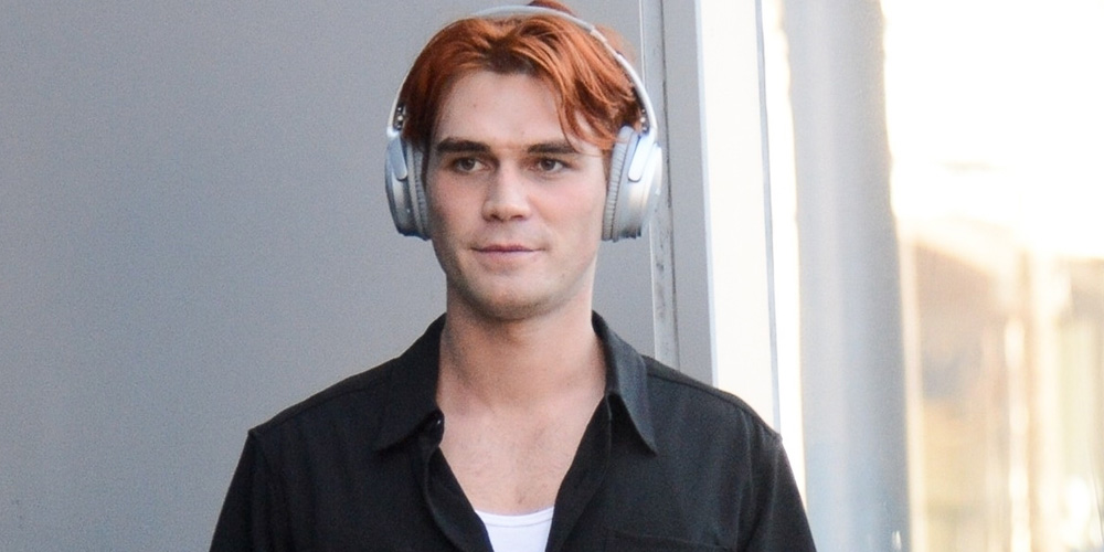 KJ Apa Says He’s Lucky To Be In a Cast Like ‘Riverdale’ | KJ Apa | Just ...