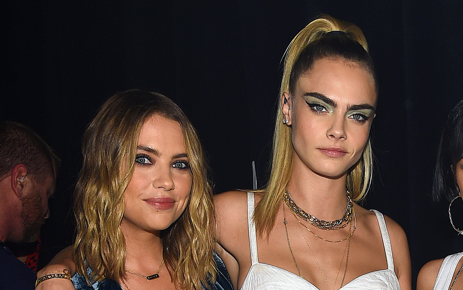 Cara Delevingne’s Twitter Hacker Claims She Split from Ashley Benson | Ashley Benson, Cara ...
