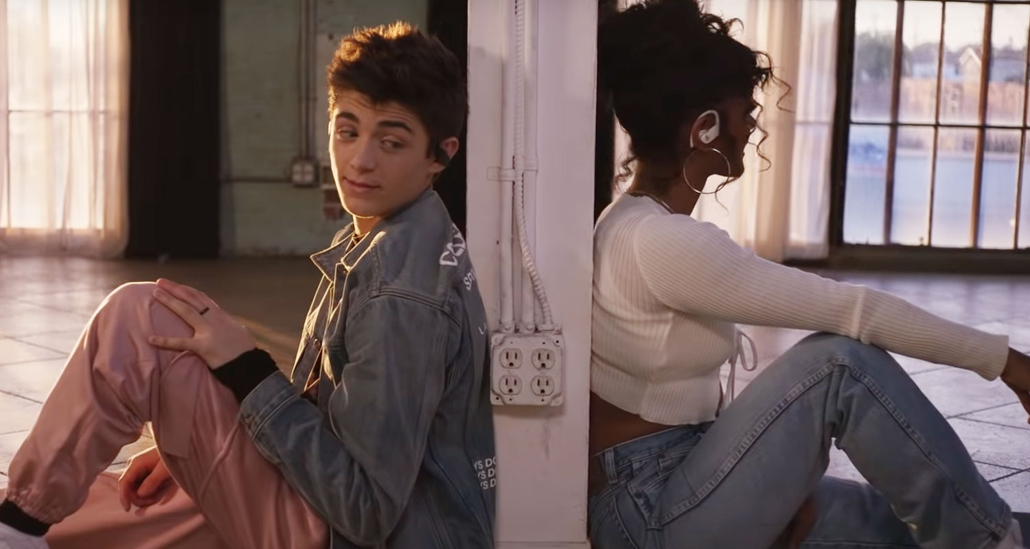 Asher Angel Drops ‘Chills’ Music Video – Watch Now! | Asher Angel | Just Jared Jr.