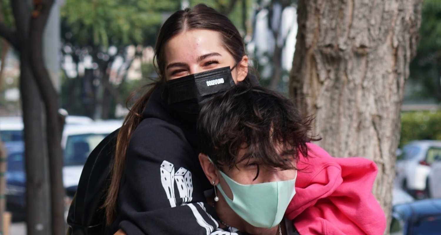 Addison Rae Gets Piggyback Ride From Bryce Hall After His Leg Day ...