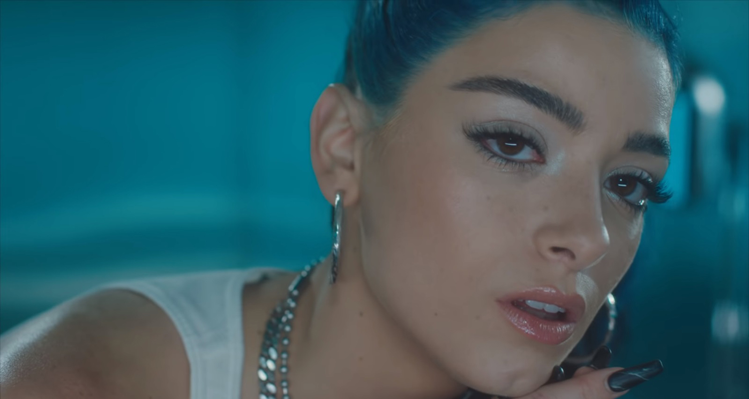 Dixie D’Amelio Premieres ‘Roommates’ Music Video – Watch Now! | Dixie D ...