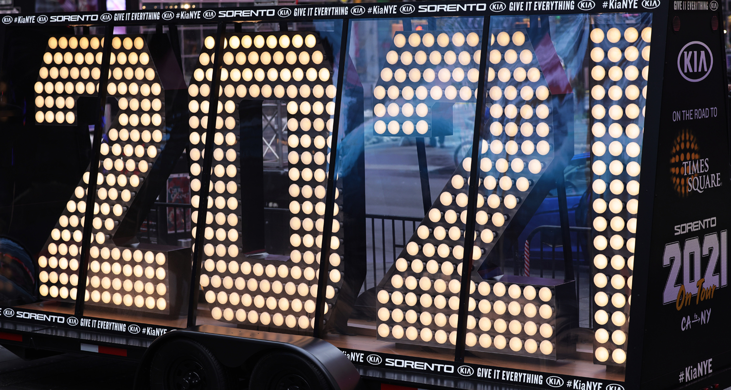 Here’s What To Watch On New Year’s Eve 2021! | new years eve | Just ...