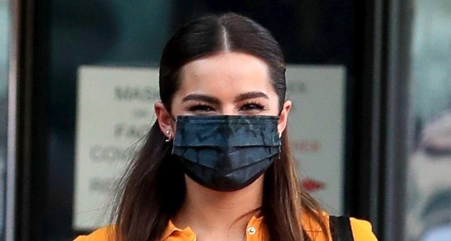 Addison Rae Leaves Jewelry Store After Sending Fans Into Engagement ...