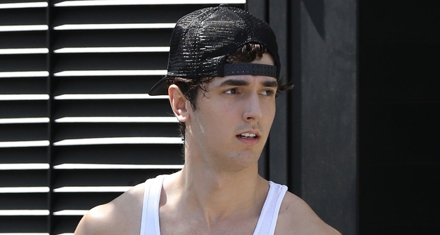 Bryce Hall Reveals Just How Much Money He’s Making From Upcoming Boxing ...