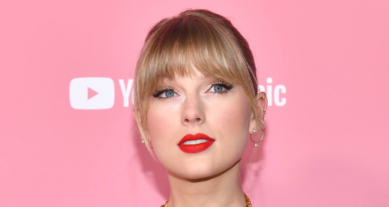 Taylor Swift Heads Back to the Big Screen In New Star-Studded Movie ...