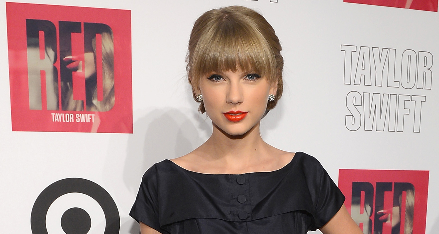 Taylor Swift Reveals Full ‘Red (Taylor’s Version)’ Track List After ...