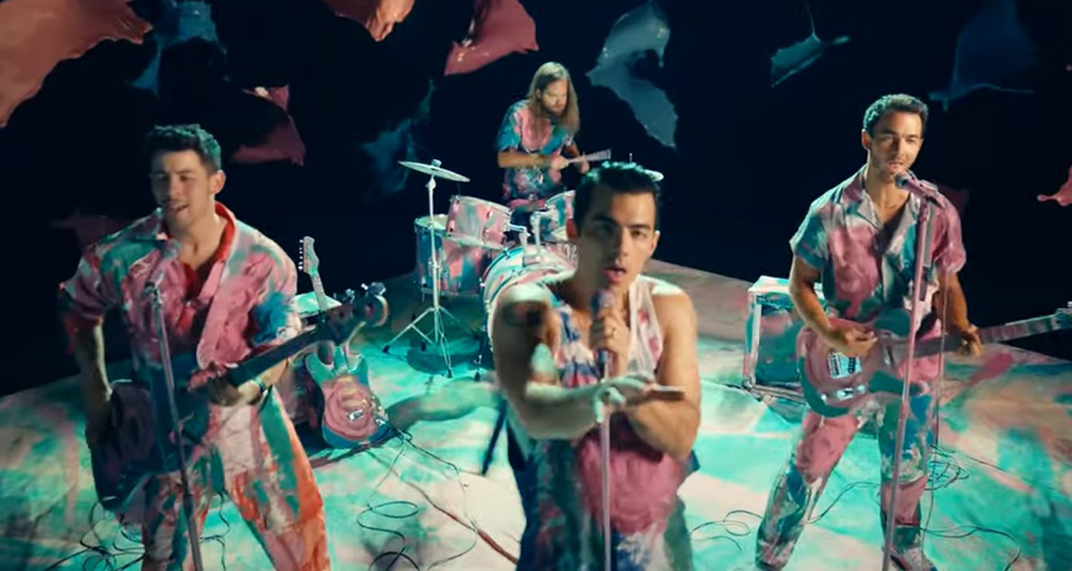 Jonas Brothers Debut New Music Video For ‘Who’s In Your Head’ – Watch ...
