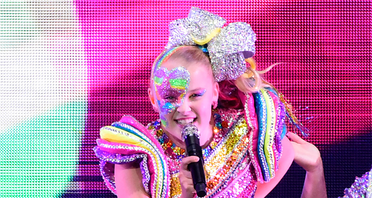 JoJo Siwa Is Excited To Get Back On Tour, Starts Rehearsals Today ...