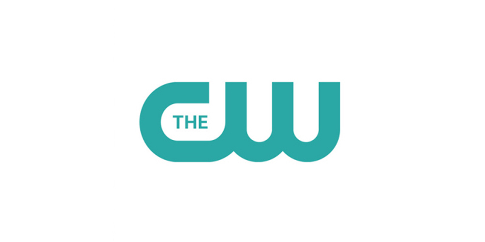 This CW Kiss Was Almost Cut From The Show… | Michael Vlamis, Roswell ...