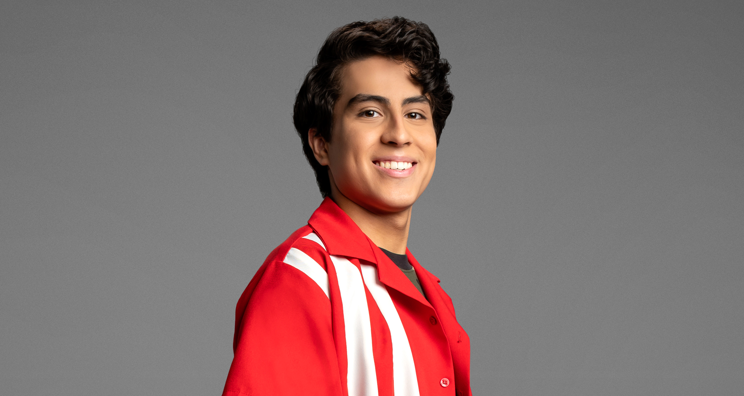 ‘Warped!’ Star Christopher Martinez Reveals Big Secret While Sharing 10 ...