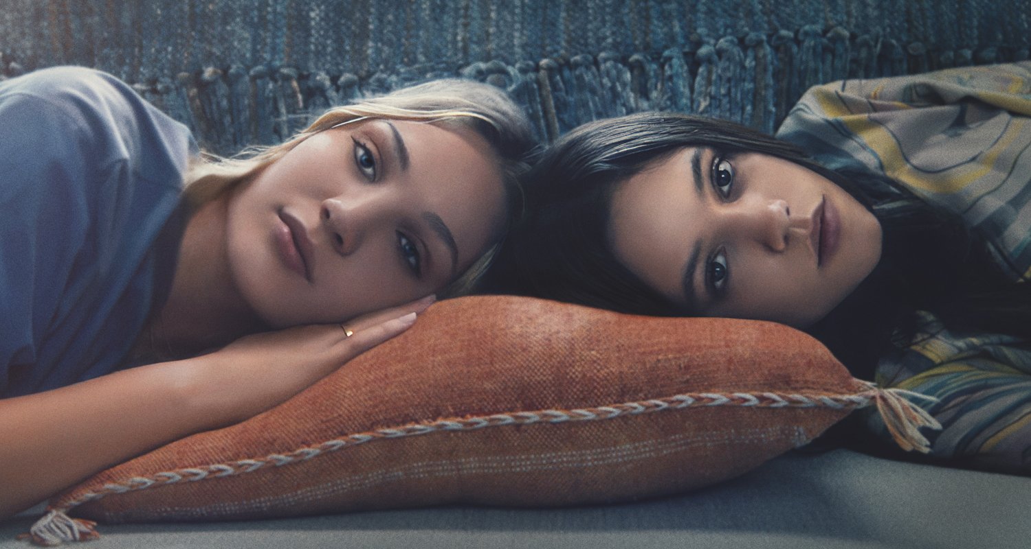 Jenna Ortega & Maddie Ziegler Star In ‘The Fallout’ Trailer – Watch Now ...