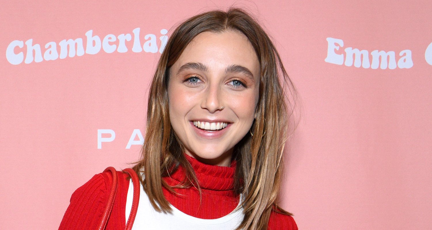Emma Chamberlain Hops Behind the DJ Booth at PacSun Celebration | Emma ...