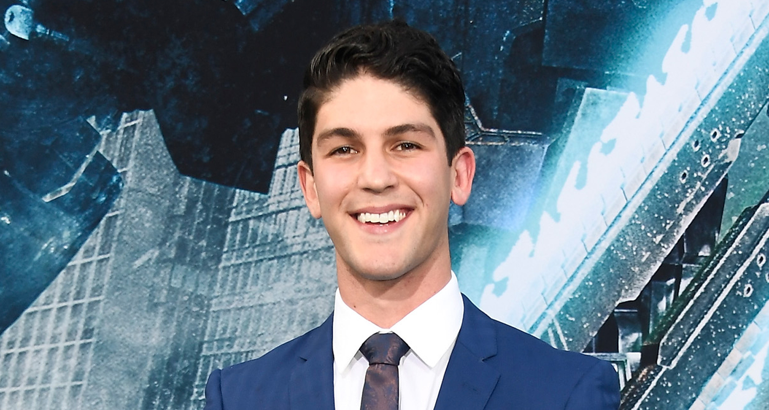 Every Witch Way’s Rahart Adams Joins The Cast of ‘Gotham Knights’: ‘I ...