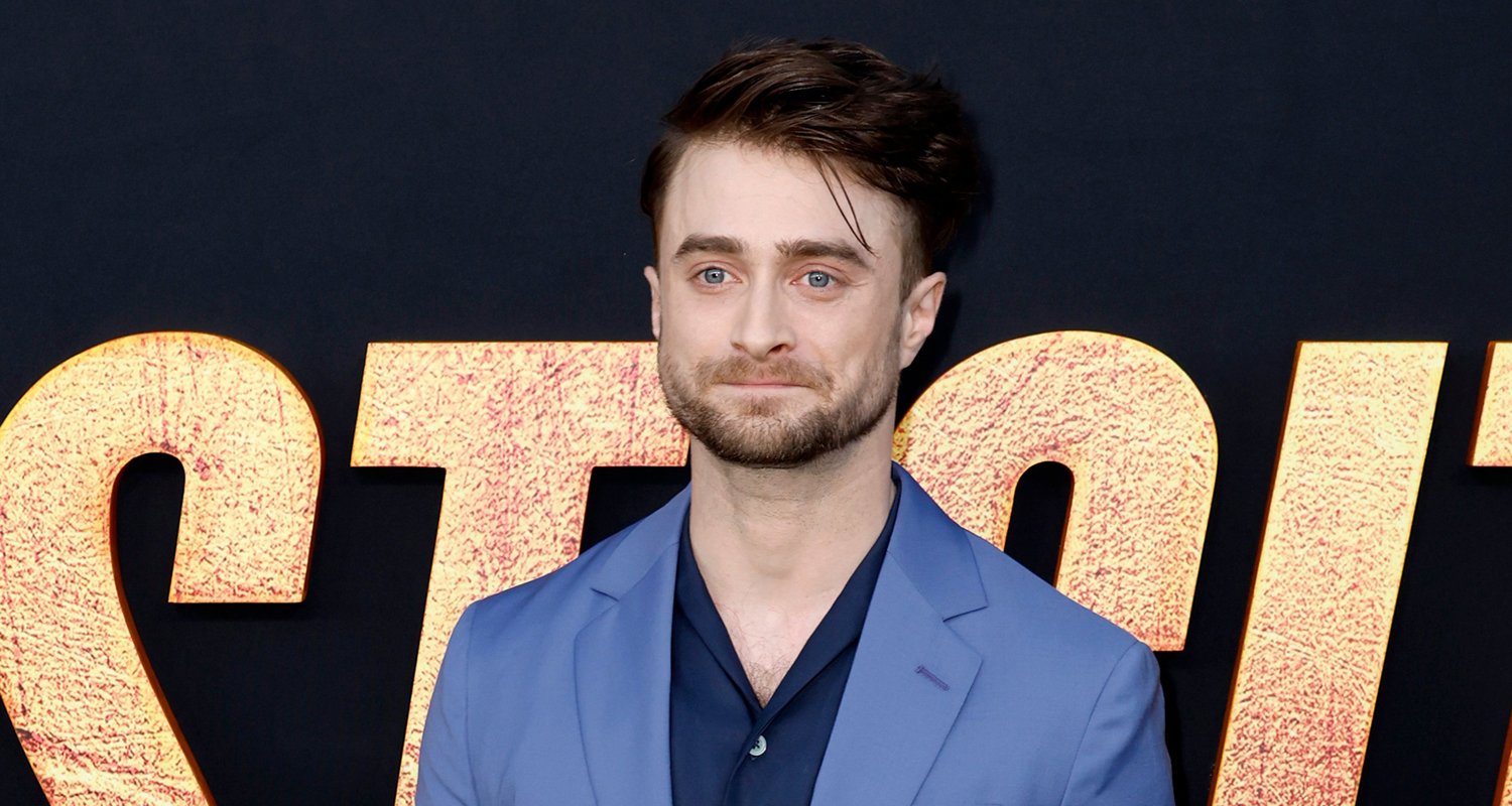 Daniel Radcliffe Turns Into Weird Al In First ‘Weird: The Al Yankovic ...