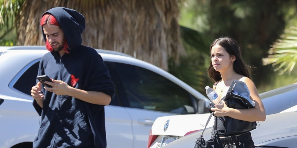 Addison Rae & Boyfriend Omer Fedi Pick Up Food To Go in LA Together ...