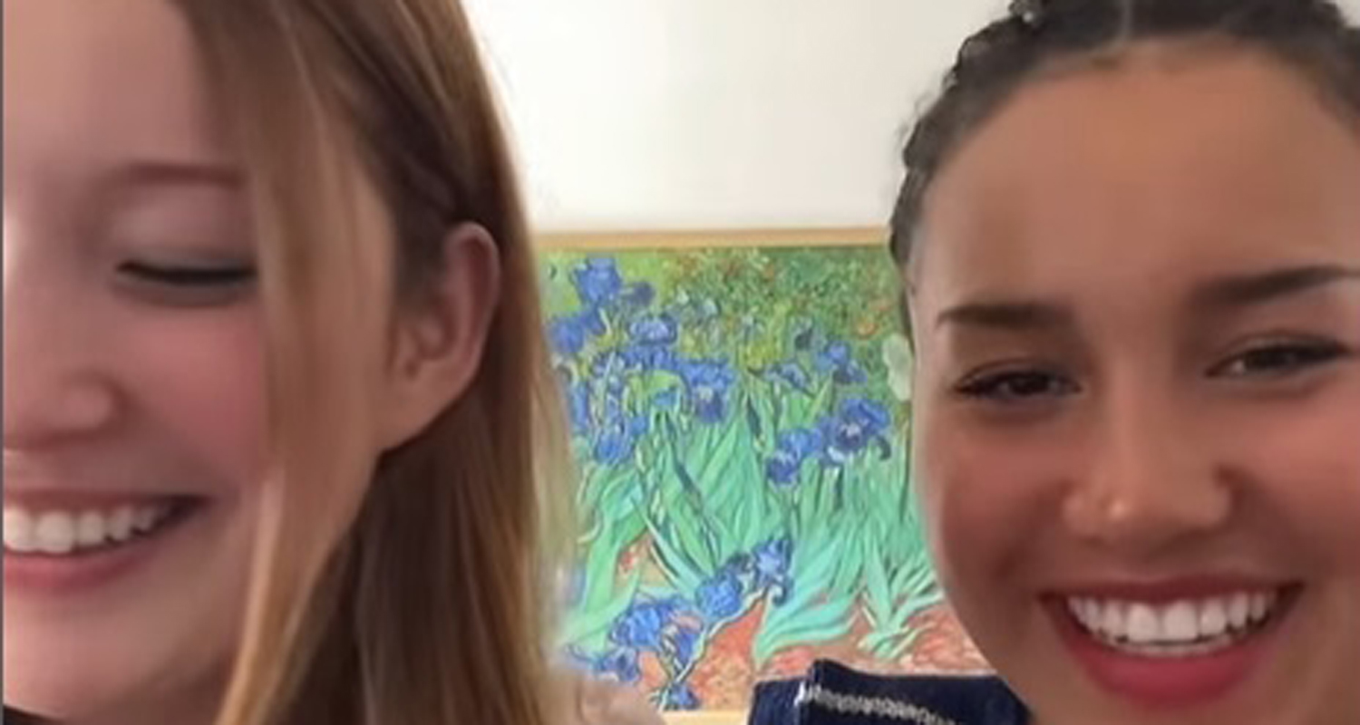 Sofia Wylie And Saylor Bell Share Beautiful Original Song Watch The
