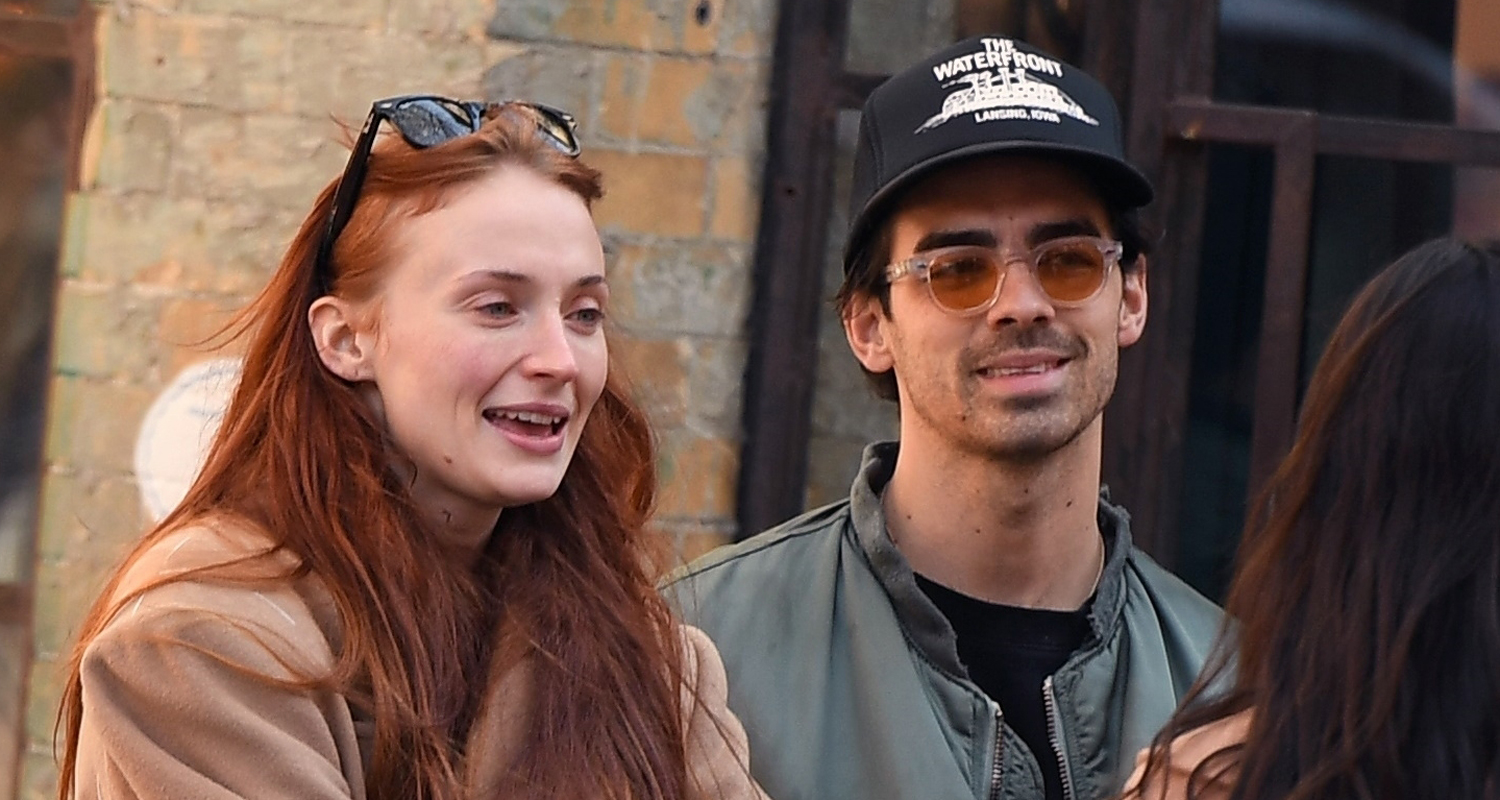 Joe Jonas & Sophie Turner Hang Out with Friends Ahead of Big Jonas ...