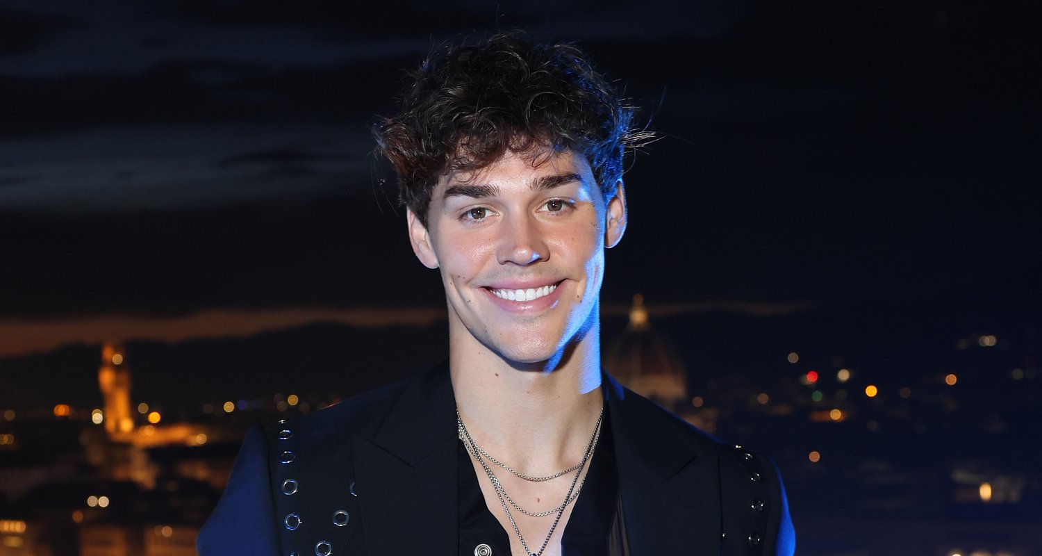 Noah Beck Reveals Celebs That He Pulls Fashion Inspiration From ...