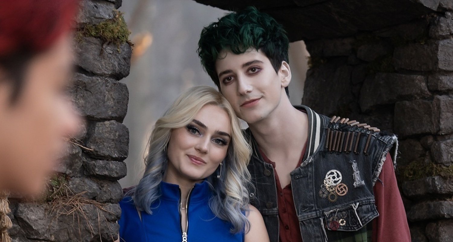‘Zombies 4′ Interview: Meg Donnelly & Milo Manheim Dish On Returning to the Franchise, Ushering ...