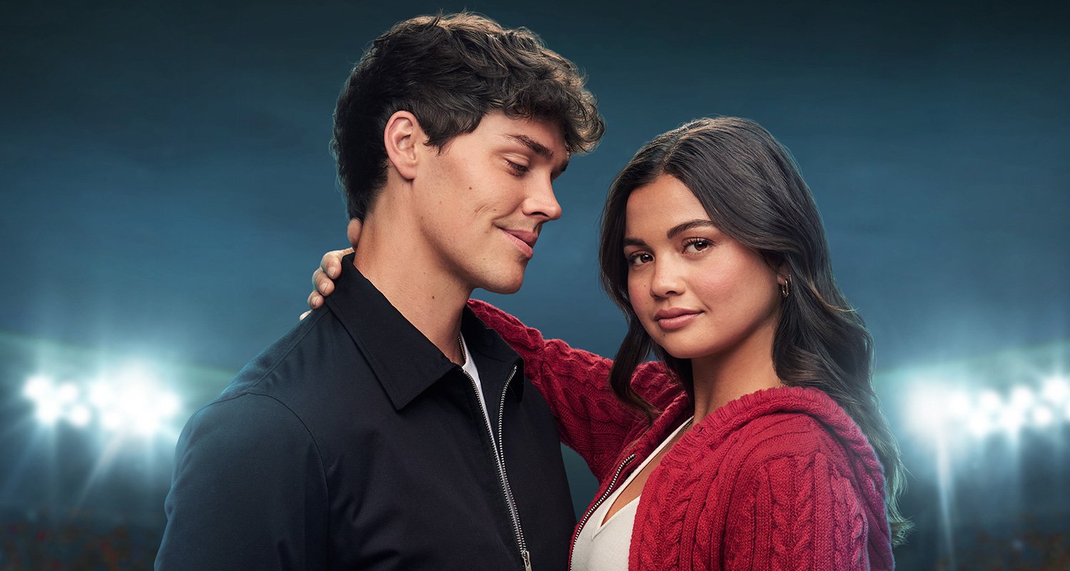 Noah Beck & Siena Agudong Return In ‘Sidelined 2: Intercepted’ Trailer – Watch! | Movies, Noah ...